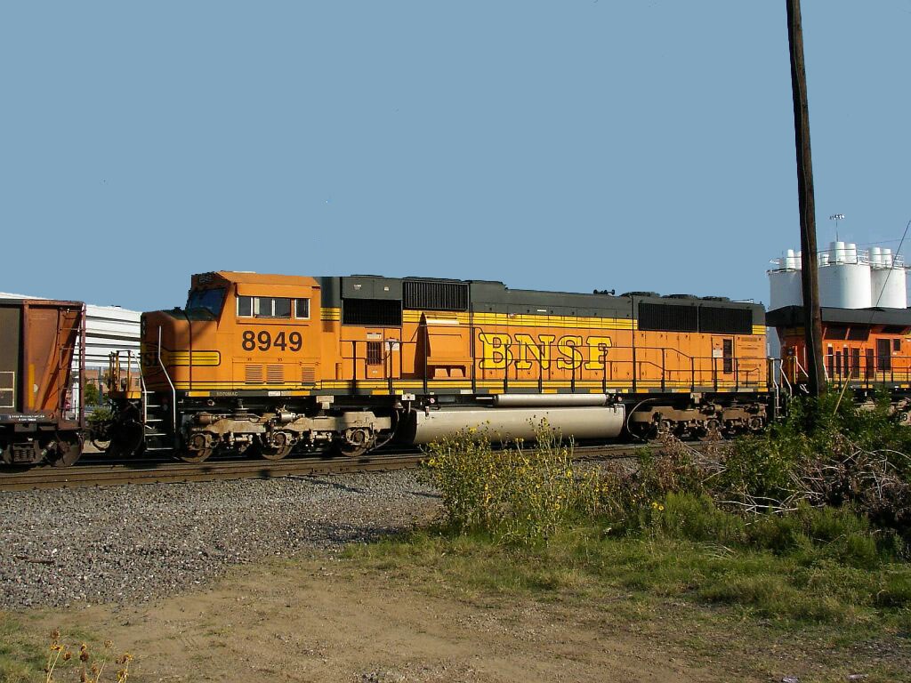BNSF 8949